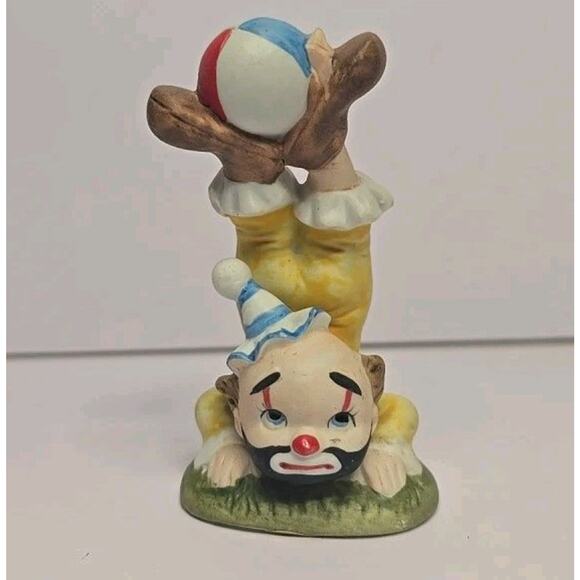 Lefton | Accents | Vintage George Lefton 2356 Clown Figurine Handstand ...